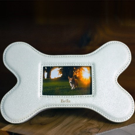 Dog Bone Shaped Frame – Text4Funds